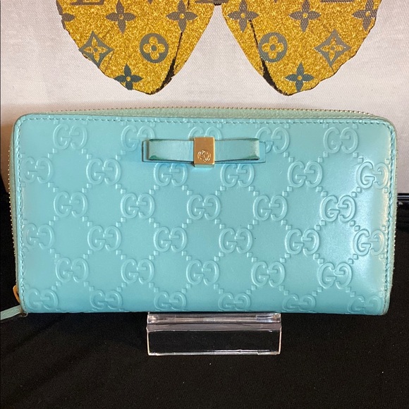 Gucci | Bags | Gucci Guccissima Tiffany Blue Leather Long Full Zip ...
